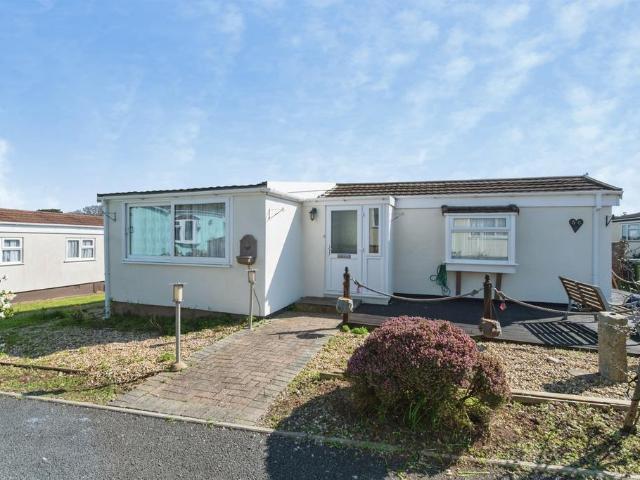 2 bedroom park home for sale