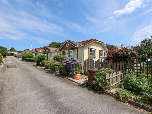 2 bedroom park home for sale