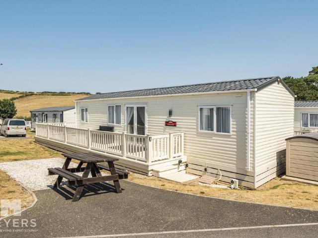 2 bedroom park home for sale