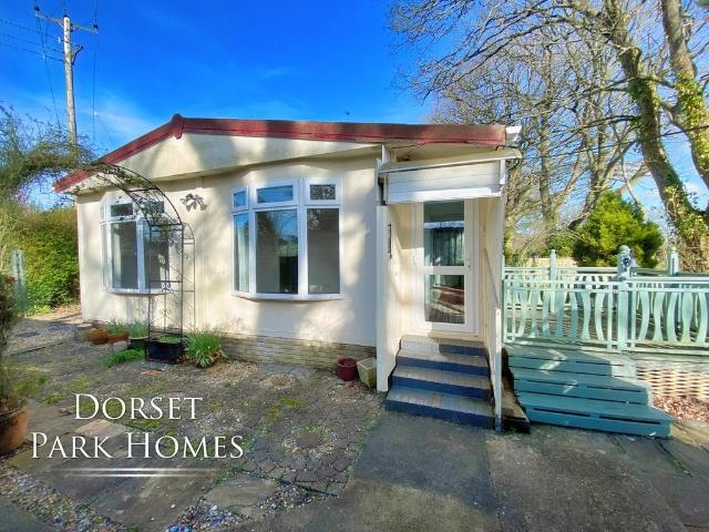2 bedroom park home for sale