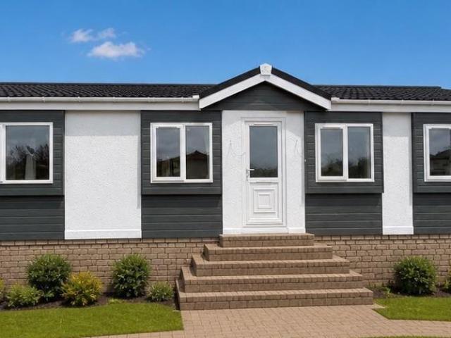 2 bedroom park home for sale
