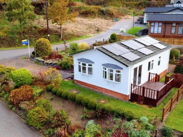 2 bedroom park home for sale