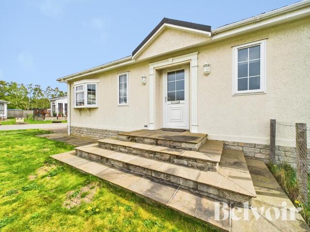 2 bedroom park home for sale