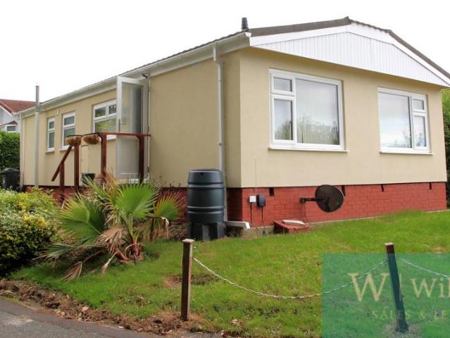 2 bedroom park home for sale
