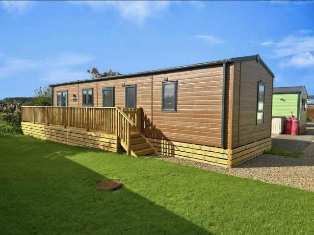 2 bedroom park home for sale