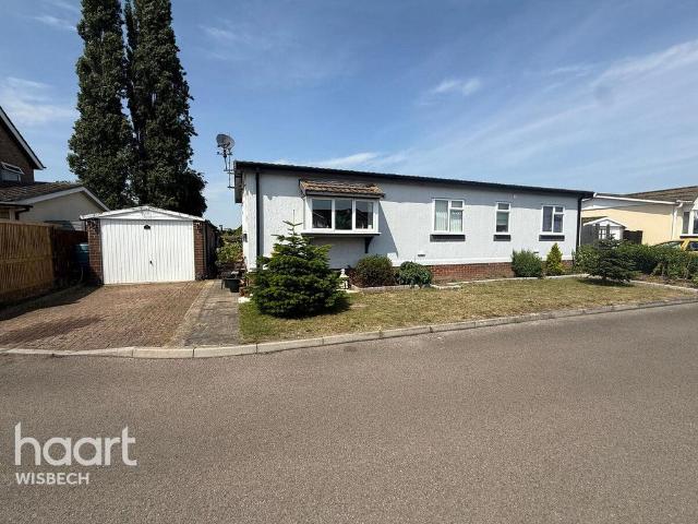 2 bedroom park home for sale