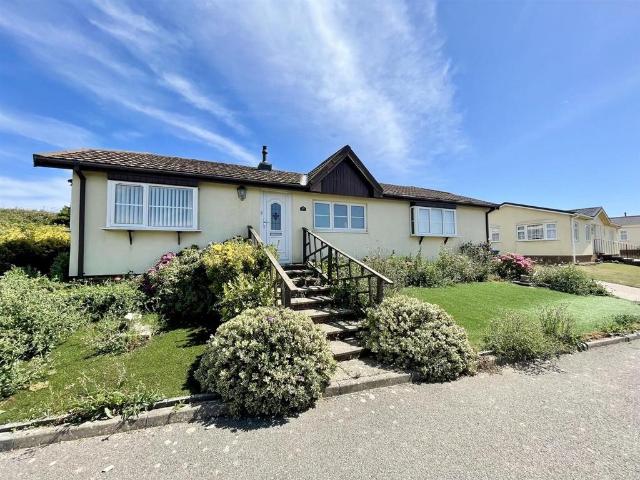 2 bedroom park home for sale