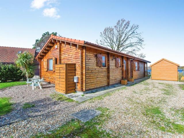 2 bedroom park home for sale