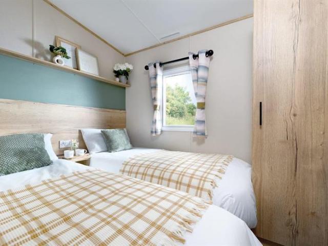 2 bedroom park home for sale