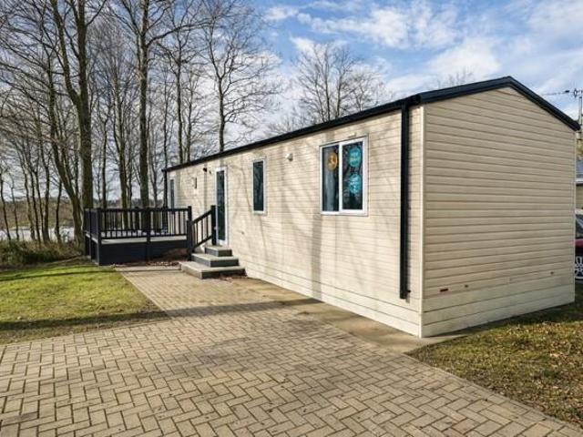 2 bedroom park home for sale