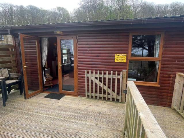 2 bedroom park home for sale