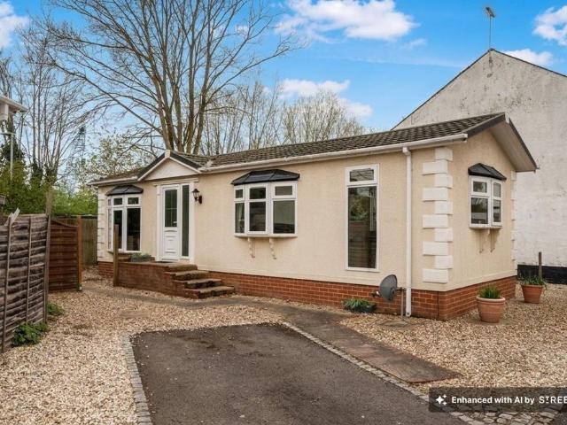 2 bedroom park home for sale