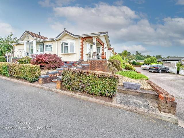 2 bedroom park home for sale