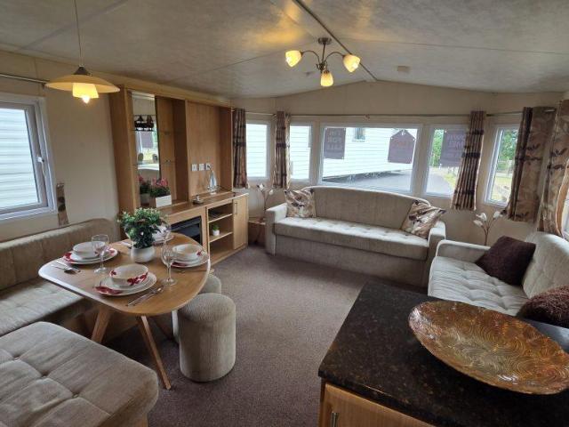 2 bedroom park home for sale