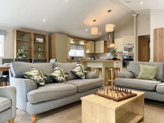 2 bedroom park home for sale