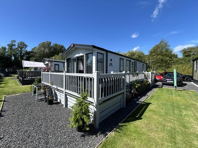 2 bedroom park home for sale