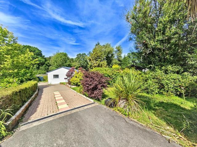 2 bedroom park home for sale