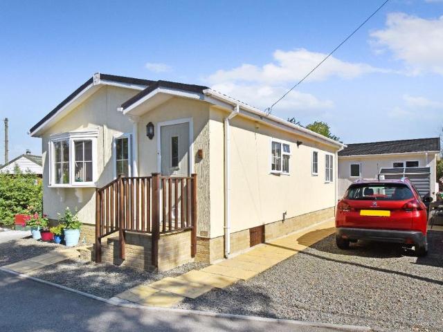 2 bedroom park home for sale