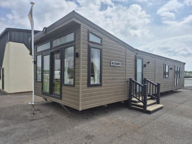 2 bedroom park home for sale