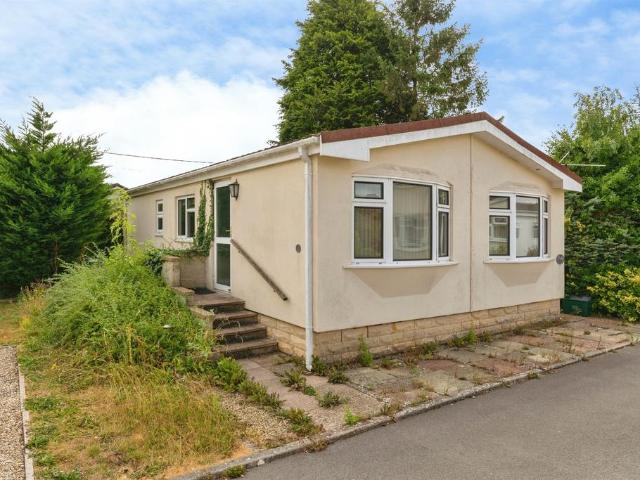 2 bedroom park home for sale