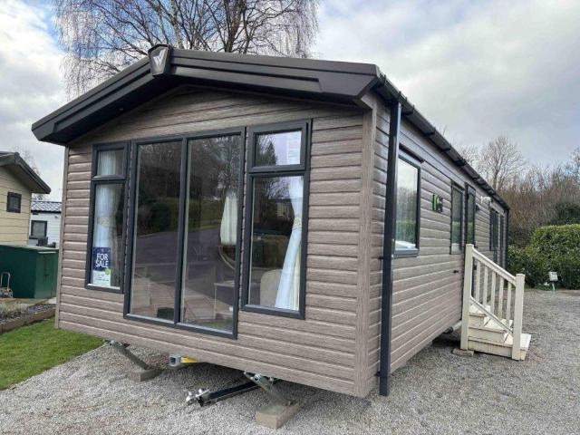 2 bedroom park home for sale