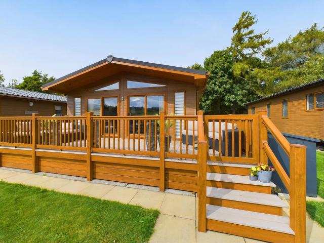 2 bedroom park home for sale