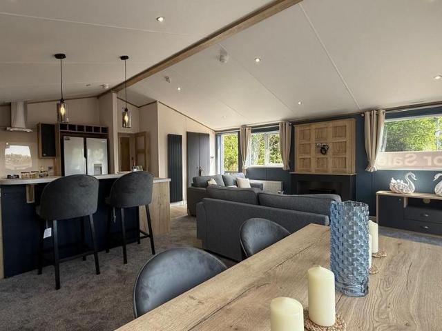 2 bedroom park home for sale