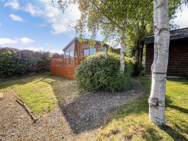 2 bedroom park home for sale