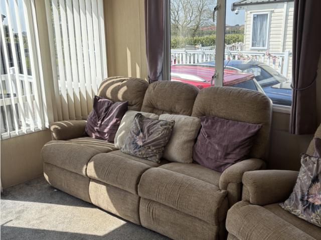 2 bedroom park home for sale