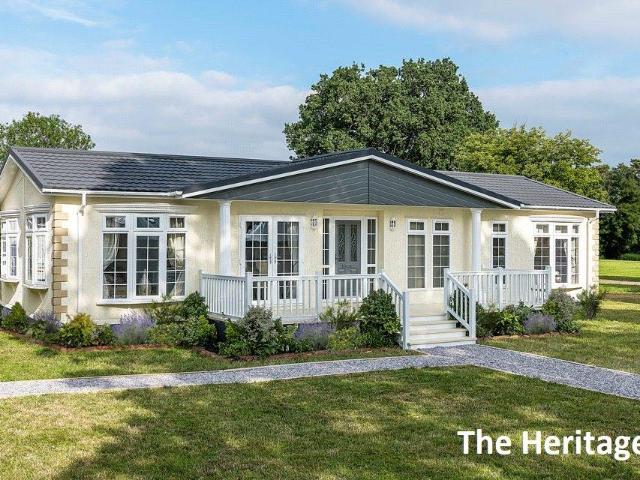 2 bedroom park home for sale