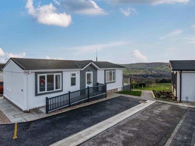 2 bedroom park home for sale