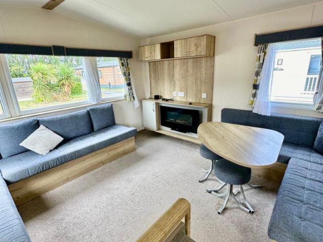 2 bedroom park home for sale