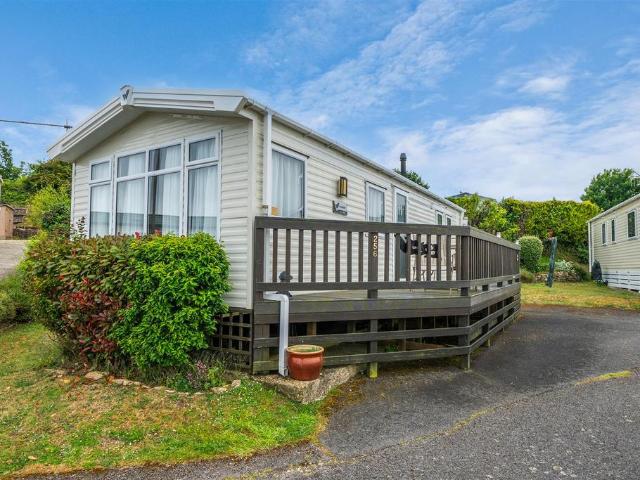 2 bedroom park home for sale