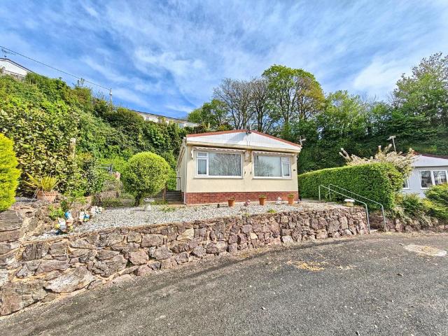 2 bedroom park home for sale