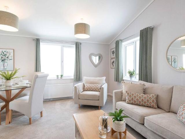 2 bedroom park home for sale