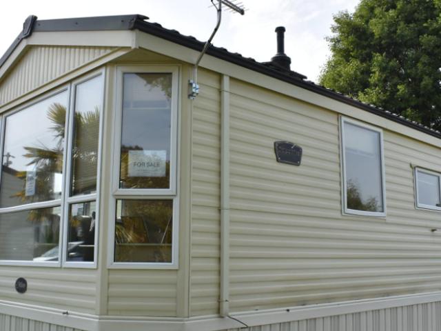 2 bedroom park home for sale