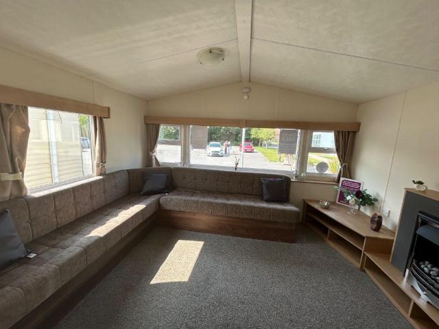 2 bedroom park home for sale