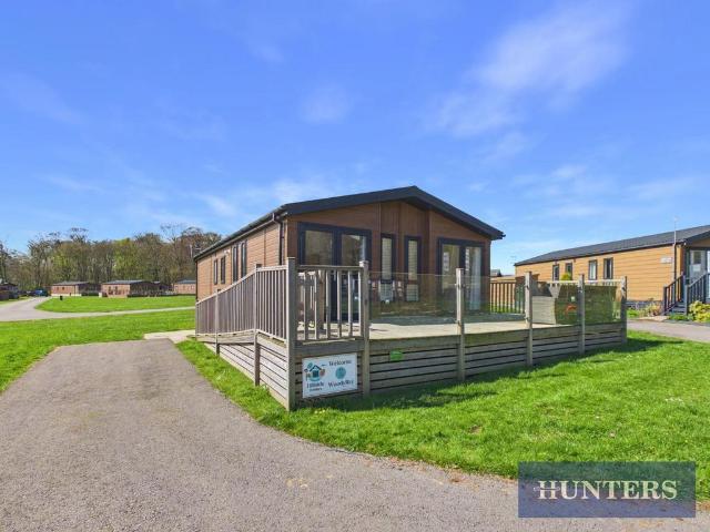 2 bedroom park home for sale