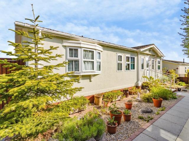 2 bedroom park home for sale