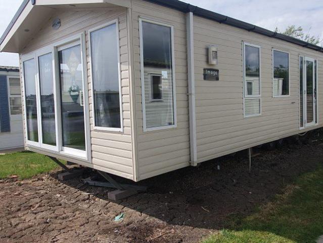 2 bedroom park home for sale