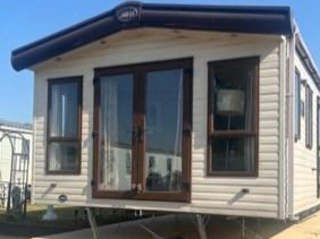 2 bedroom park home for sale