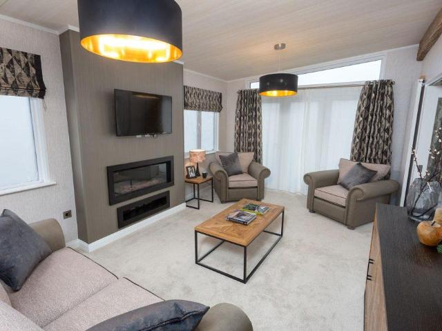 2 bedroom park home for sale