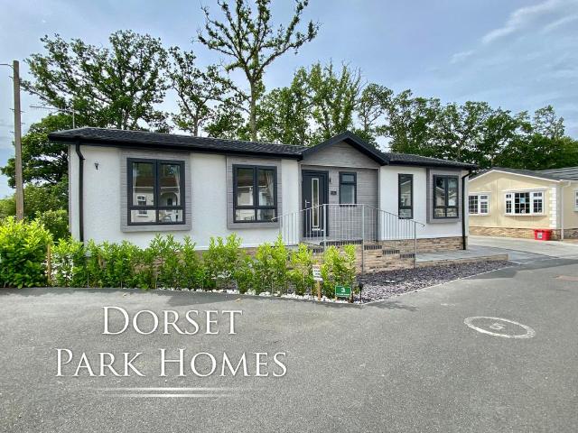 2 bedroom park home for sale
