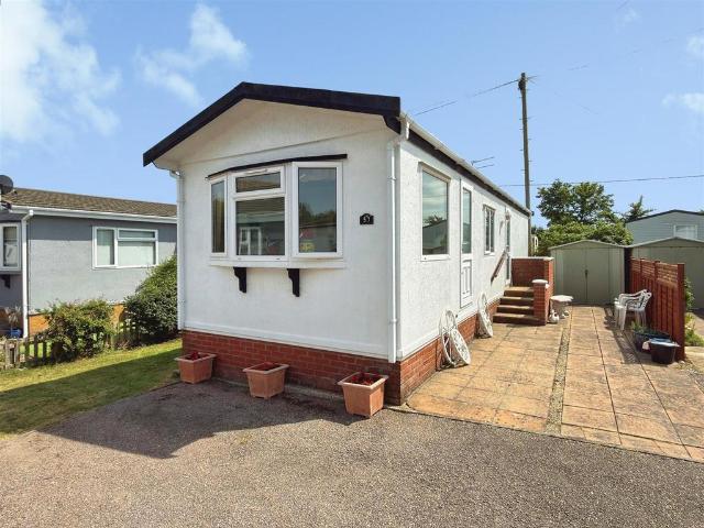 2 bedroom park home for sale