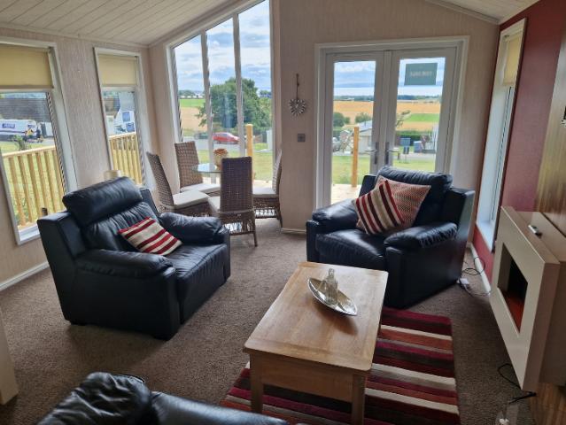 2 bedroom park home for sale