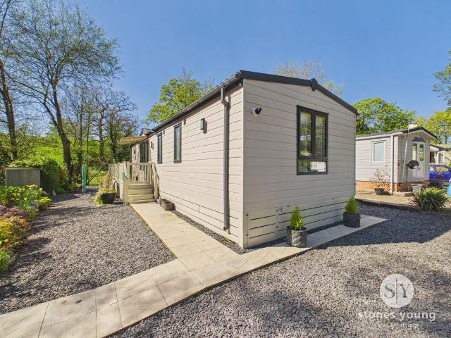 2 bedroom park home for sale