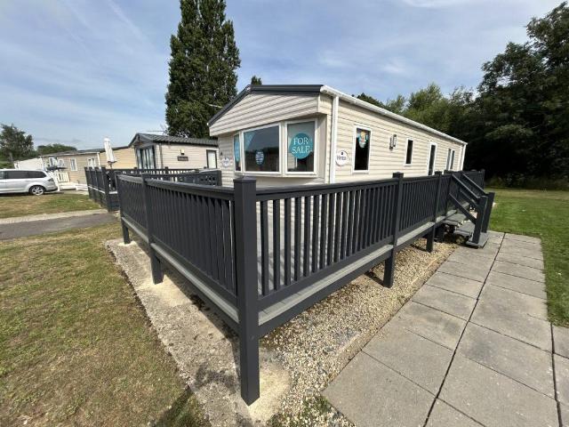 2 bedroom park home for sale