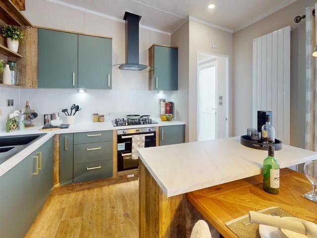 2 bedroom park home for sale