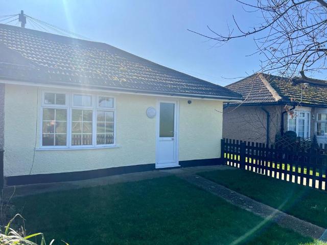2 bedroom semi detached bungalow for sale
