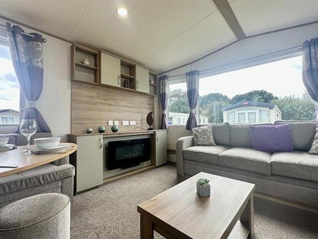 2 bedroom park home for sale